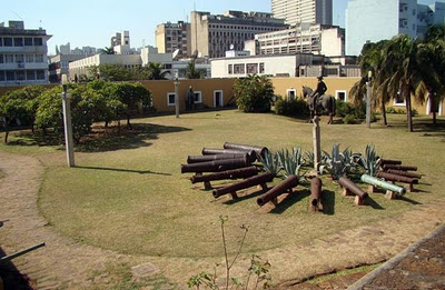 Guia de Viagem a Maputo